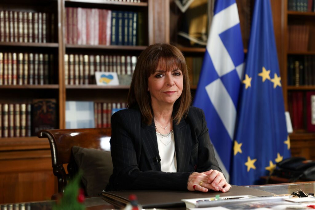 Προς απόδημους Ελληνες: Η ελληνική Πολιτεία σας ευγνωμονεί για τη ...